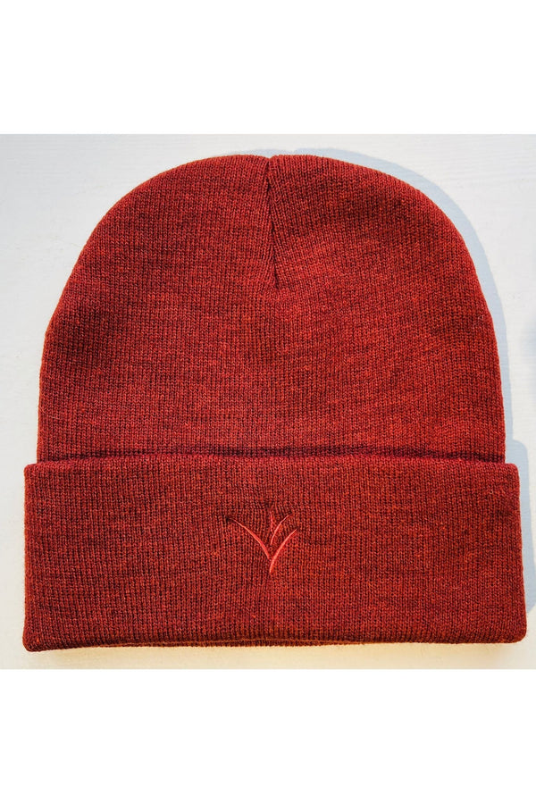 Meeks Recycled Beanie Hat in brick red - Meeks Shoes